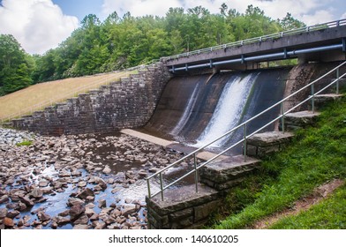 13,100 Small Dams Images, Stock Photos & Vectors | Shutterstock