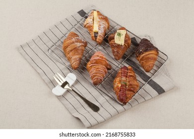 4,269 Bread moon Images, Stock Photos & Vectors | Shutterstock