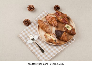 4,269 Bread moon Images, Stock Photos & Vectors | Shutterstock