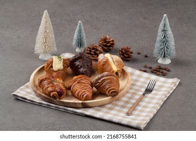 4,269 Bread moon Images, Stock Photos & Vectors | Shutterstock