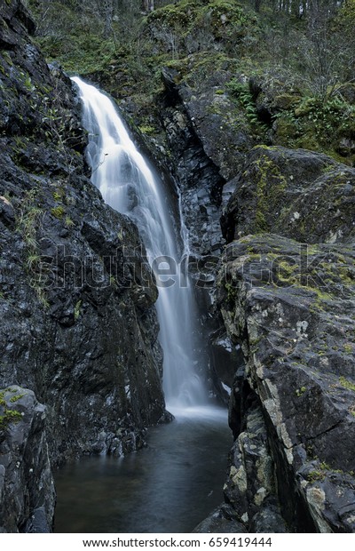 Small Upper Waterfalls Section View Todd Stock Photo 659419444 ...