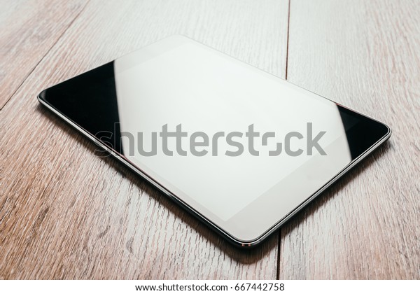 Smart Electronic Tablet Device Blank Display Stock Photo 667442758 ...