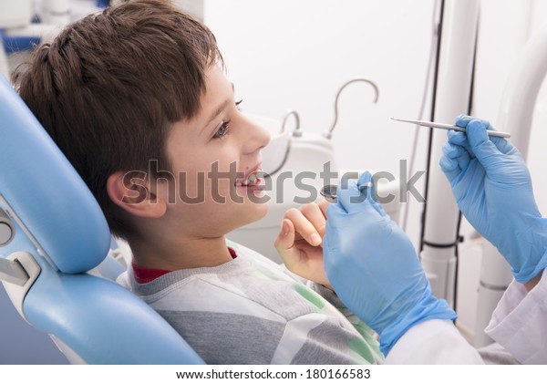 Smiley Face Dentist Stock Photo 180166583 | Shutterstock