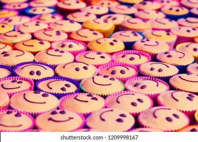 1,459 Smiley biscuit Images, Stock Photos & Vectors | Shutterstock