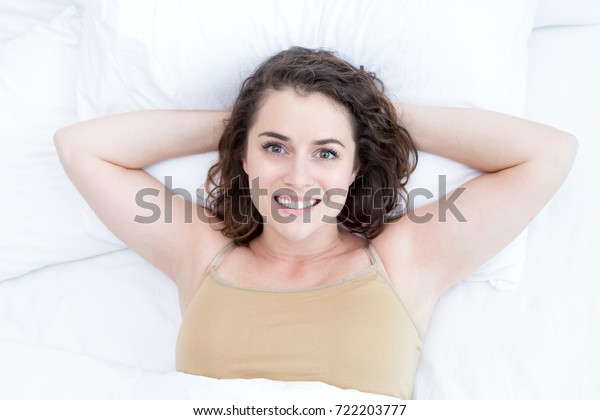 Smiling Beautiful Woman Sleeping Bed 스톡 사진 722203777 Shutterstock