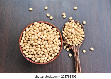 Soybeans Stock Photo 221791303 | Shutterstock