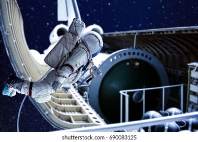 Spaceman Stock Photo 690083125 | Shutterstock