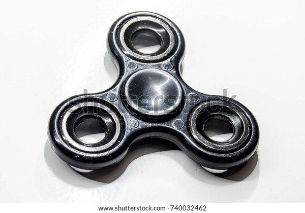 Spinner Stock Photo 740032462 | Shutterstock