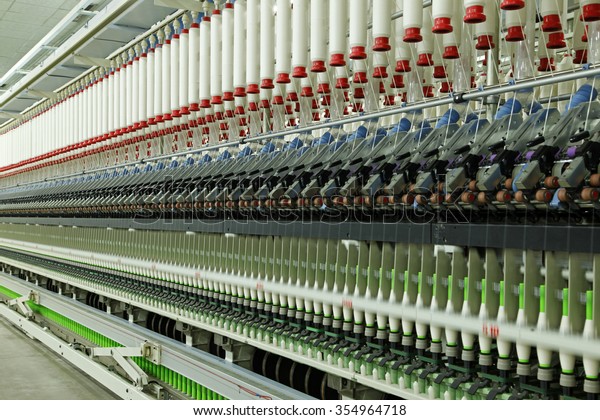 Spinning Mill Workshop Workers Operating Spinning Stock Photo 354964718 ...