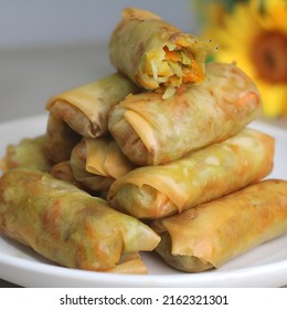 Spring Rolls Crispy Deep Fried Spring Stock Photo 2162321301 | Shutterstock