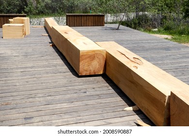 134 Split log bench Images, Stock Photos & Vectors | Shutterstock