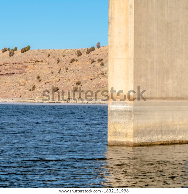 Square Frame Pier Abutment Stringer Bridge Stock Photo 1632151996 ...