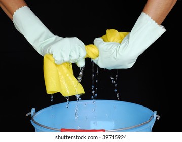 1,342 Squeeze sponge Images, Stock Photos & Vectors | Shutterstock