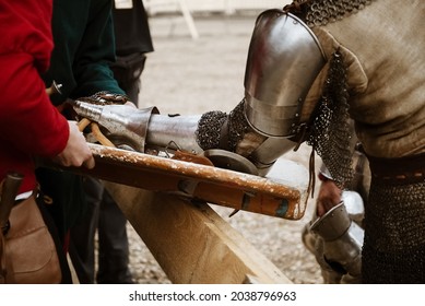 1,952 Knight squire Images, Stock Photos & Vectors | Shutterstock