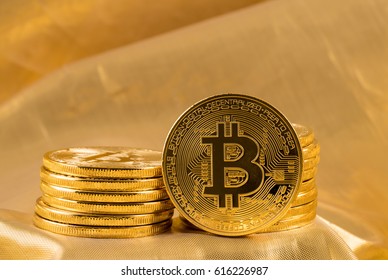 4,254 B Coin Images, Stock Photos & Vectors | Shutterstock