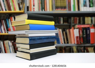 Stack Books Library Stock Photo 1281404656 | Shutterstock