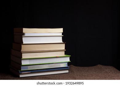 1,862,431 Books black background Images, Stock Photos & Vectors ...