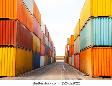 Stack Cargo Containers Terminal Logistic Import Foto stock 1524322022 ...