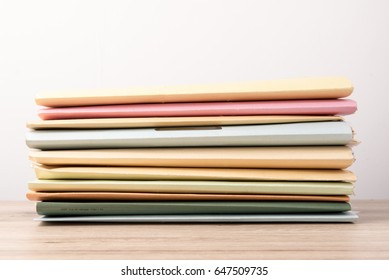 22,050 Stack folders on desk Images, Stock Photos & Vectors | Shutterstock