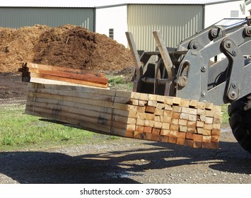 Stack Oak Lumber On Loader Stock Photo 378053 | Shutterstock