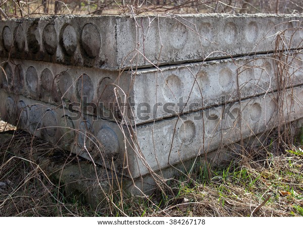 Stack Old Concrete Blocks Overgrown Plants Stock Photo 384267178 ...