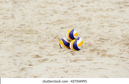 1,525 Volleyball Sitting Images, Stock Photos & Vectors | Shutterstock