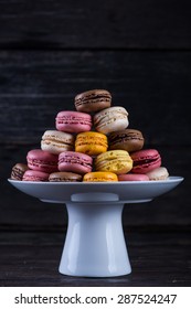 609 Macaroons in a platter Images, Stock Photos & Vectors | Shutterstock