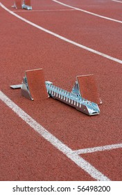 Runners Get Ready Running Starting Blocks Stock Photo 35386555 ...