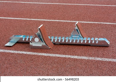 Runners Get Ready Running Starting Blocks Stock Photo 35386555 ...