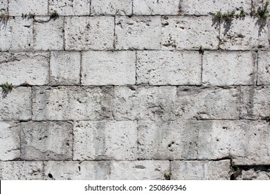 1,174 Grey Brick Castle Grounds Images, Stock Photos & Vectors ...
