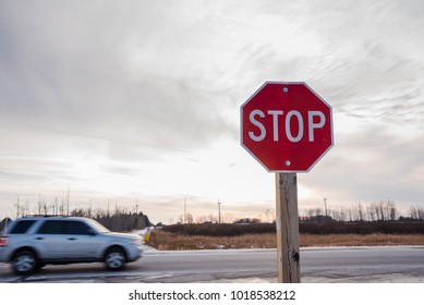 24,379 Stop Sign Intersection Images, Stock Photos & Vectors | Shutterstock