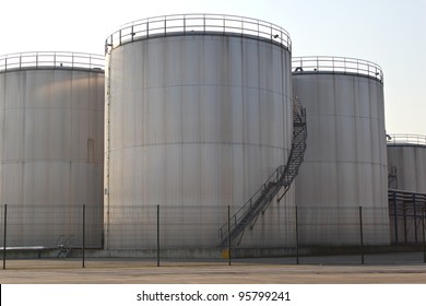 25,581 Bulk storage Images, Stock Photos & Vectors | Shutterstock