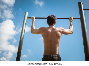Strong Man Doing Pull Exercise Stock Photo 582419506 | Shutterstock