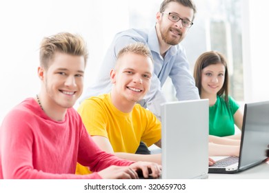 5,597 Kids learning code Images, Stock Photos & Vectors | Shutterstock