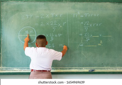1,971 Boy doing math Images, Stock Photos & Vectors | Shutterstock