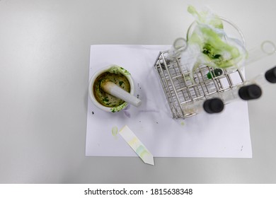 72 Preparative thin layer chromatography Images, Stock Photos & Vectors ...