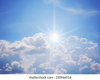 24,268 Sun rays through the fog Images, Stock Photos & Vectors ...