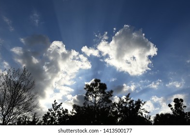 Sun Rays Cast Through Clouds Cascade Stock Photo 1413500177 | Shutterstock