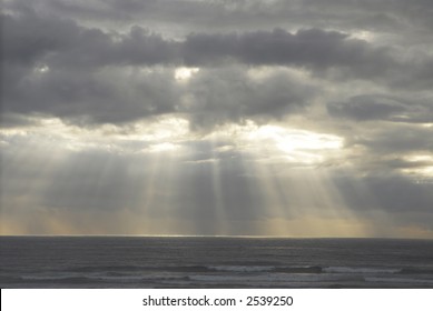4,449 Ocean god rays Images, Stock Photos & Vectors | Shutterstock