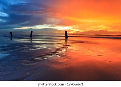 758,150 Sunset blue red sky Images, Stock Photos & Vectors | Shutterstock