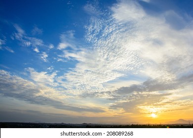215,421 Cloud warm sky background Images, Stock Photos & Vectors ...