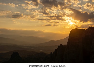 1,641 Streaky Clouds Images, Stock Photos & Vectors | Shutterstock