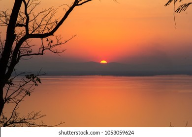 Big Sun Sunset Sky Reflection On Stock Photo 1080086570 | Shutterstock