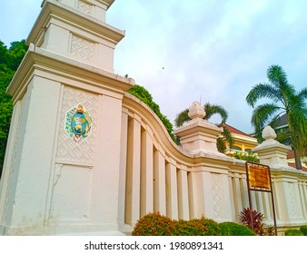 64 Slamet riyadi statue Images, Stock Photos & Vectors | Shutterstock