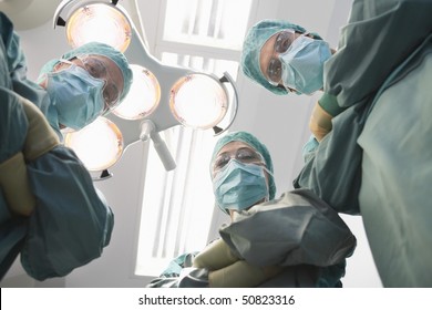 1,264 Surgeons looking down Images, Stock Photos & Vectors | Shutterstock