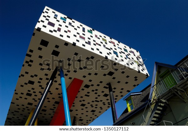 Suspended Sharp Centre Design Ocad Toronto Stock Photo 1350127112 ...