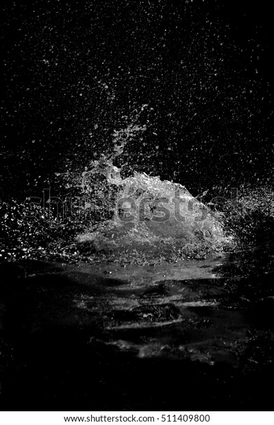 Water slash : 2 440 images, photos et images vectorielles de stock ...