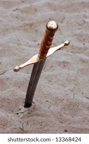 Sword in sand : 3 798 images, photos et images vectorielles de stock ...