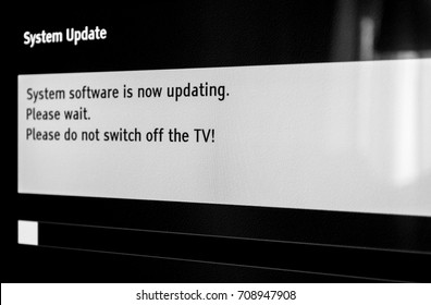 43 Do not tilt symbol Images, Stock Photos & Vectors | Shutterstock