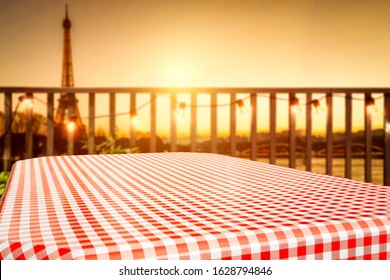 15,622 Paris Cafes Background Images, Stock Photos & Vectors | Shutterstock